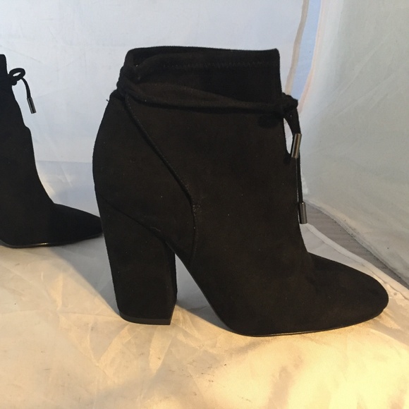 Kendall & Kylie | Shoes | New Kendall Kylie Zola Black Suede Ankle Boot ...